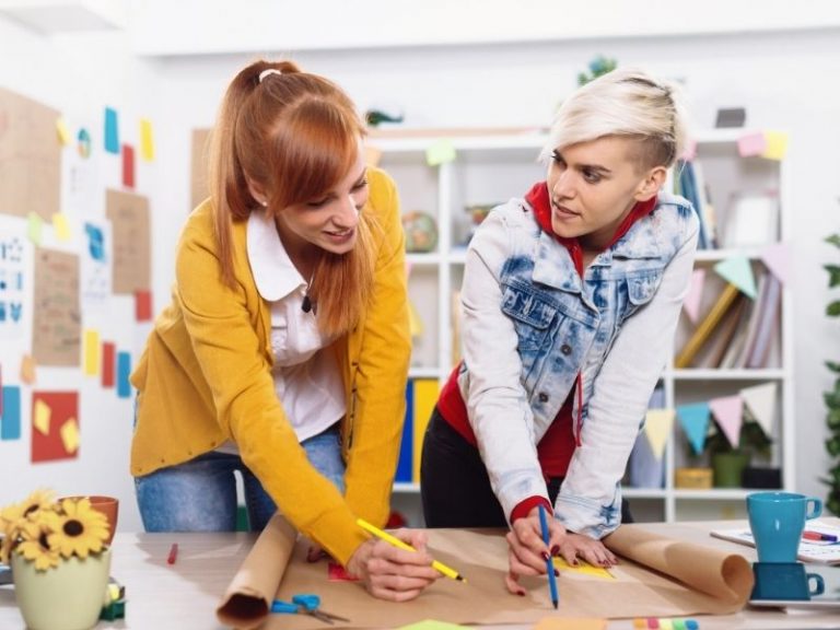 Top 15 Community Service Ideas For High School Students - TheHighSchooler